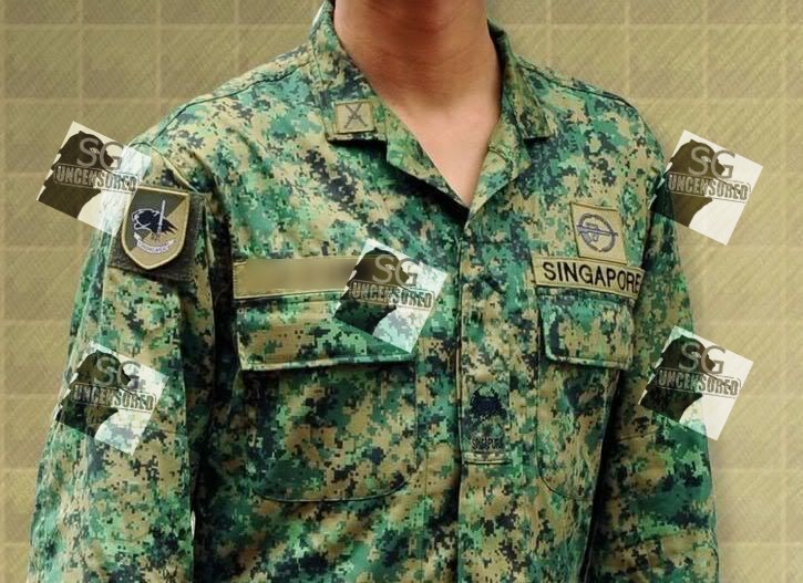 Smugglers smuggled old SAF No.4 uniform, caught by Indonesia navy