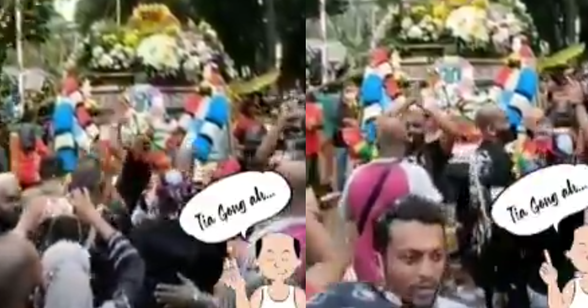 MORE THAN 100PPL PARTY DURING FUNERAL PROCESSION. NEVER WEAR MASK TOO