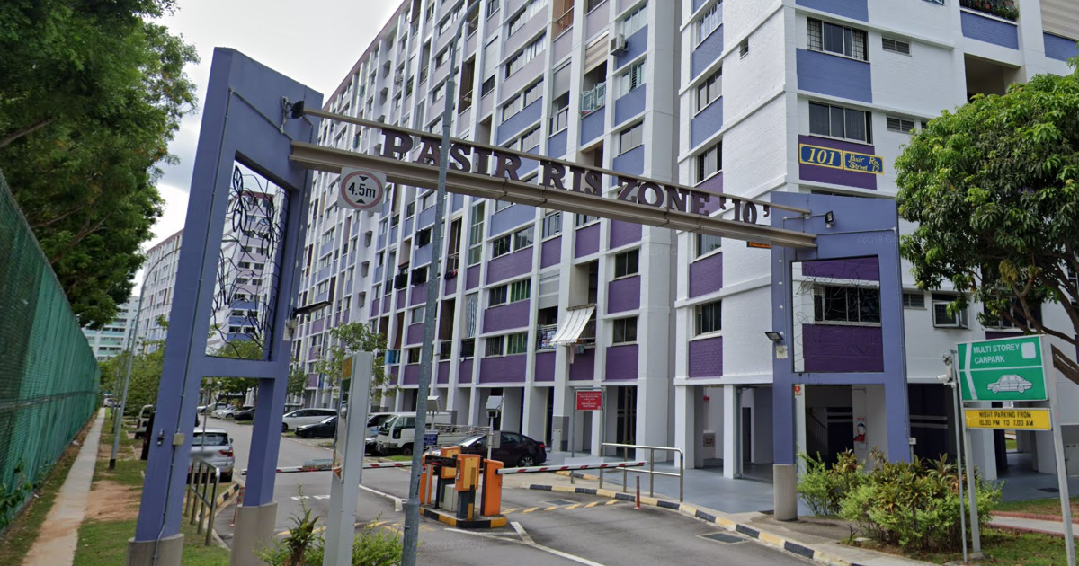 PASIR RIS BLOCK 101 RESIDENTS COMPLAIN COUPLES HAVING S*XY TIME AT ...