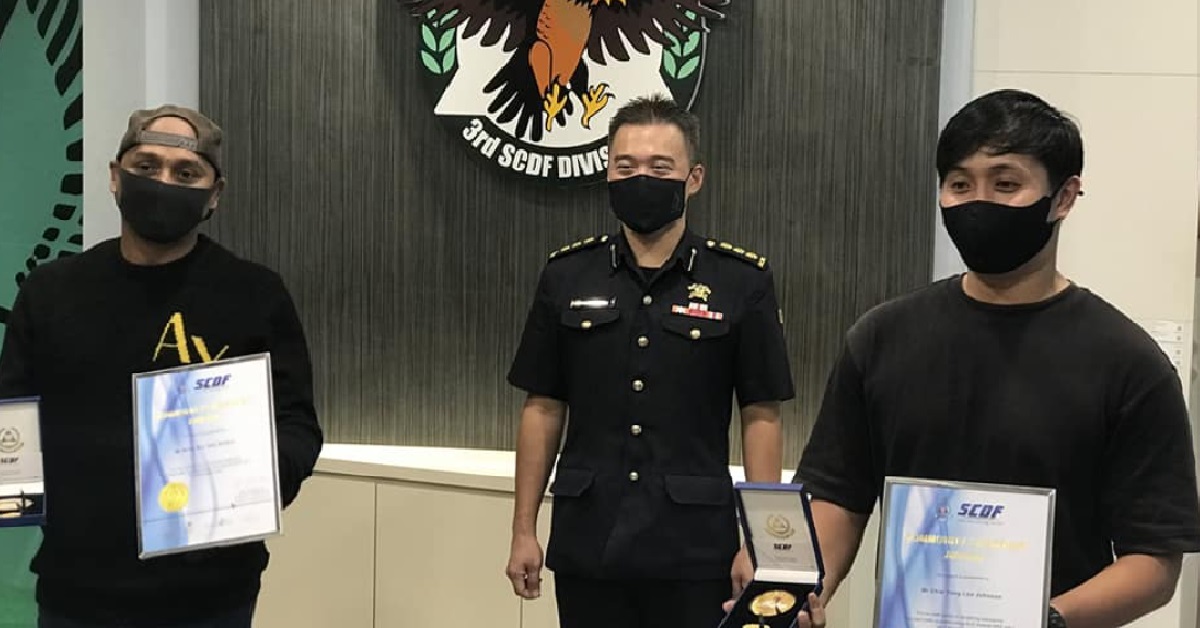 DUO WHO RESCUED DRIVER FROM SLE CAR CRASH AWARDED SCDF MEDALS