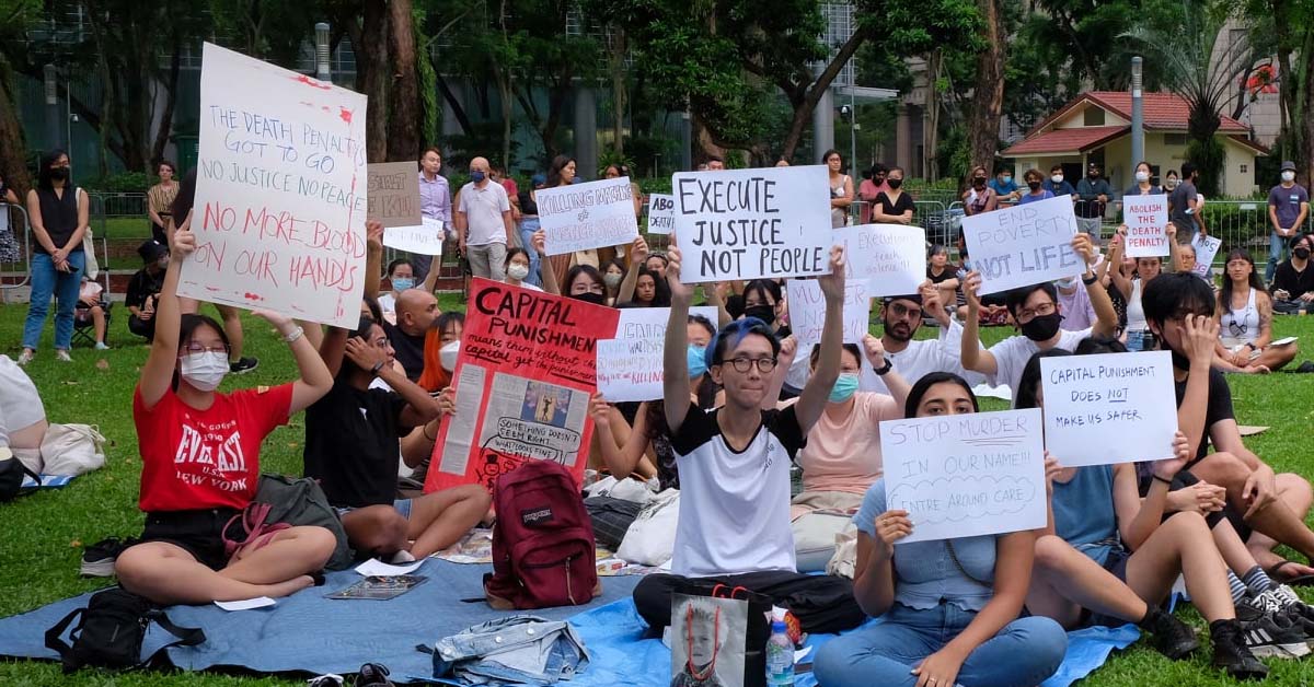 OVER 400 GATHER AT HONG LIM PARK TO PROTEST AGAINST THE DEATH PENALTY IN SG