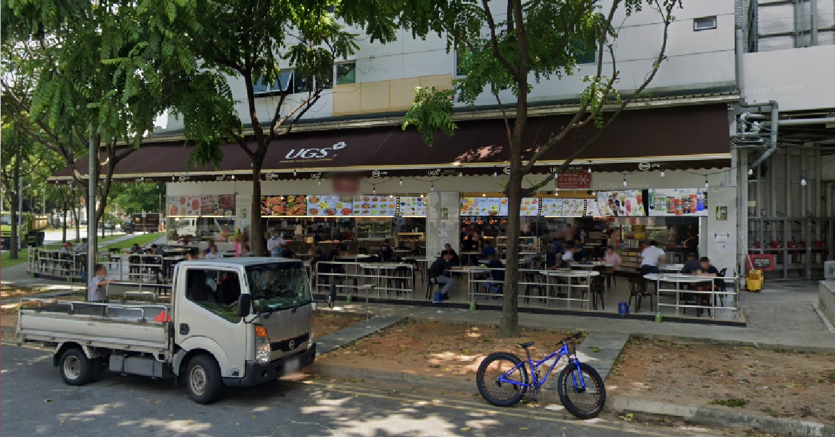 PRC MEN FIGHTING AT COFFEESHOP, SLAPS & HITS HIMSELF WITH CHAIR
