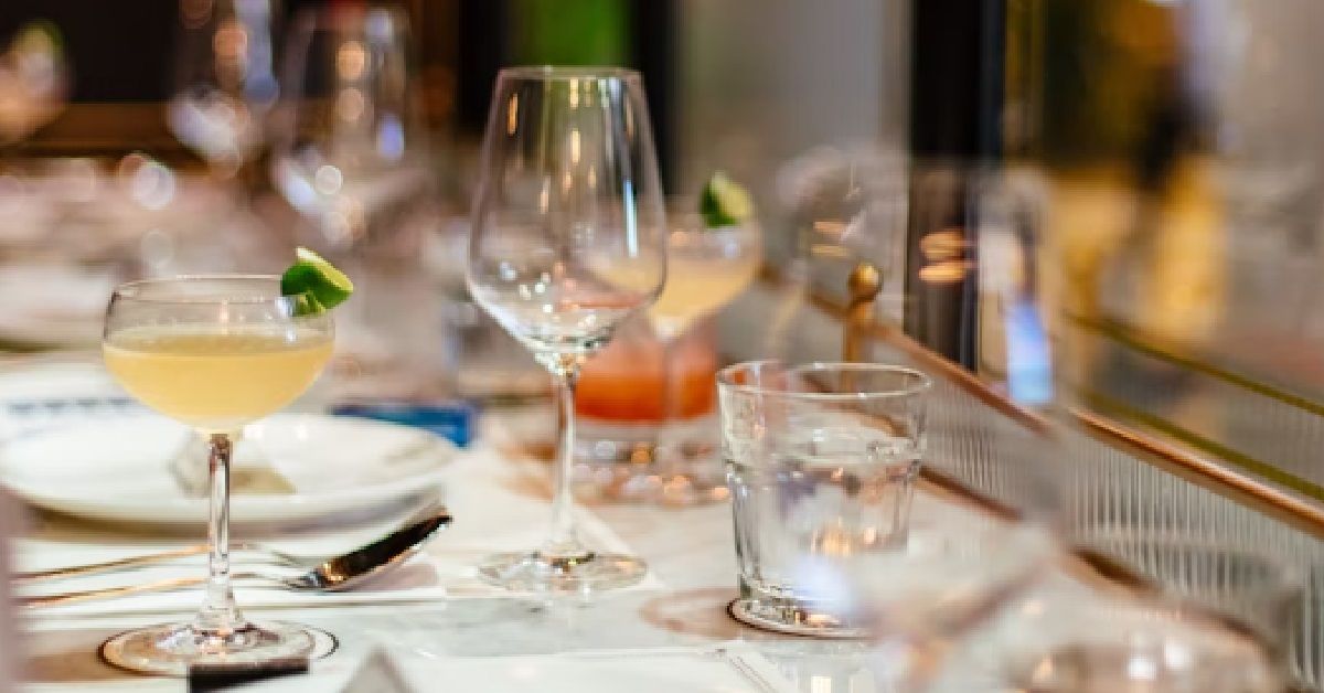 INTERN'S MALE CLIENT INVITED HER TO A 9-COURSE DINNER WITH WINE AS A ...