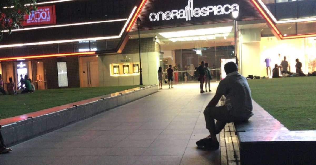 GUY GOT "PERSUADED" INTO BECOMING AN INSURANCE AGENT, AFTER 3 YEARS ...