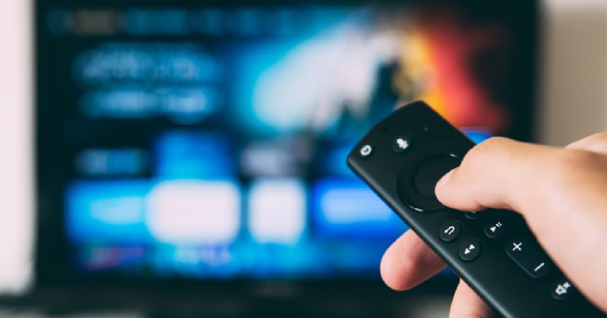 MAN SIGNED UP $60 SINGTEL PLAN WITH 6 MTHS "FREE" SINGTEL TV, LATER ...