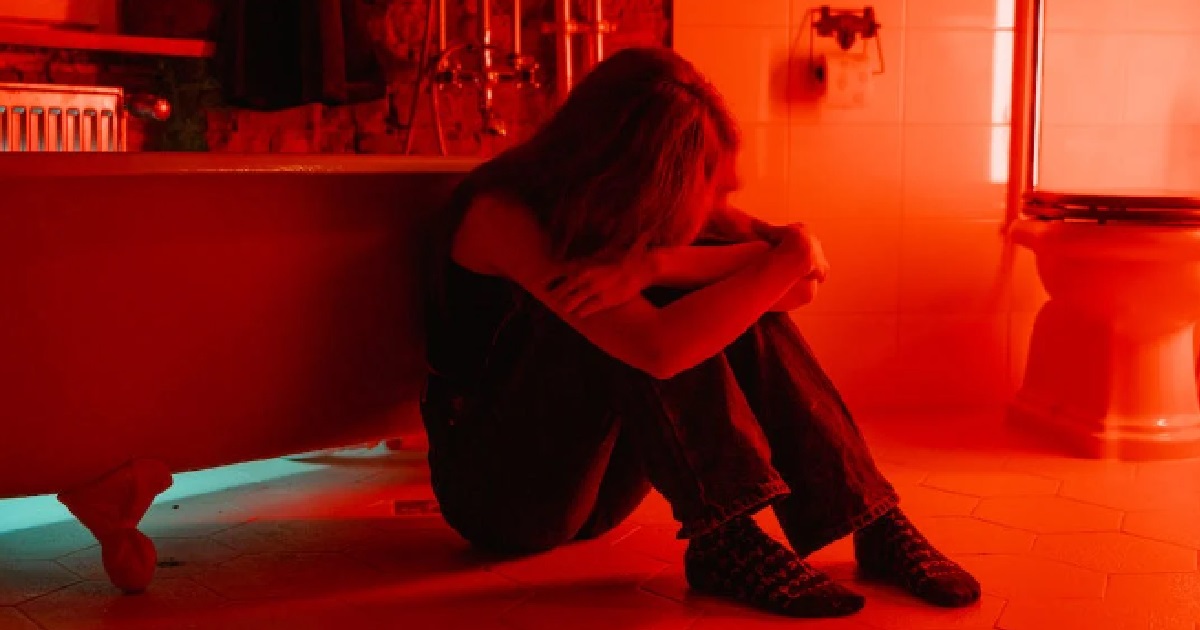 17 Y.O XMM GOT DISOWNED & KICKED OUT BECAUSE SHE NEVER FEED THE FAMILY DOG