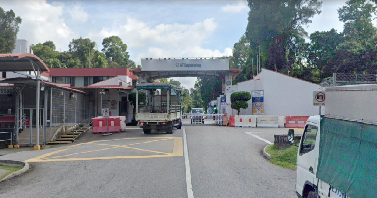 S'PORE MAN KILLED AFTER BEING STRUCK & PINNED DOWN BY MACHINE @ RIFLE ...