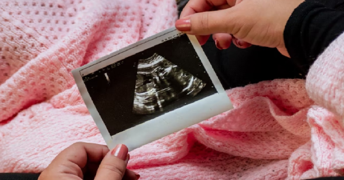 WOMAN DOESN'T WANT TO HAVE KIDS, FINDS IT HARD TO FIND MEN WHO ALSO ...