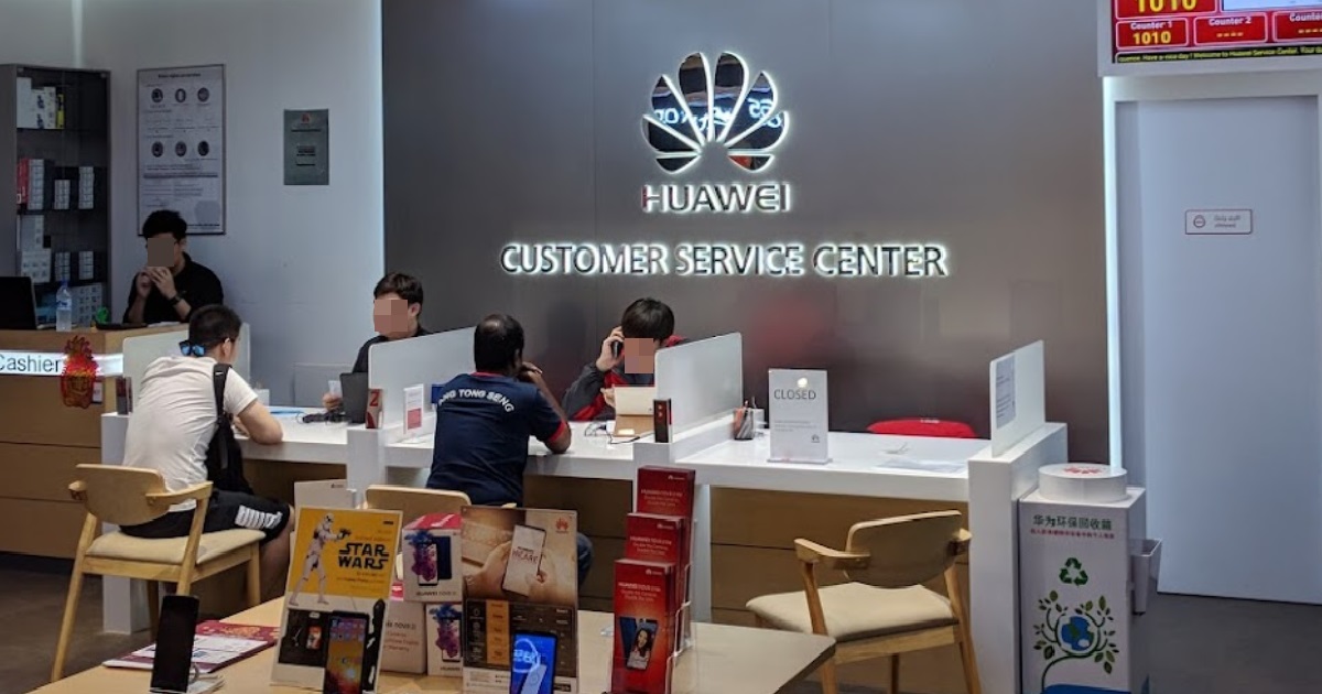 MAN PAID $150 TO REPAIR PHONE @ HUAWEI SERVICE CENTRE, GOT IT BACK WITH ...