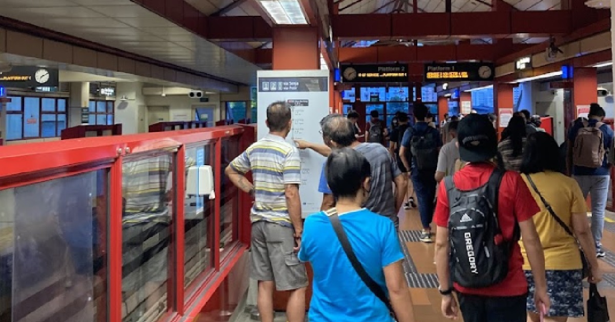 "BRAKE RELATED FAULT" @ BUKIT PANJANG LRT, SMRT SAYS THAT THEY SORRY AGAIN