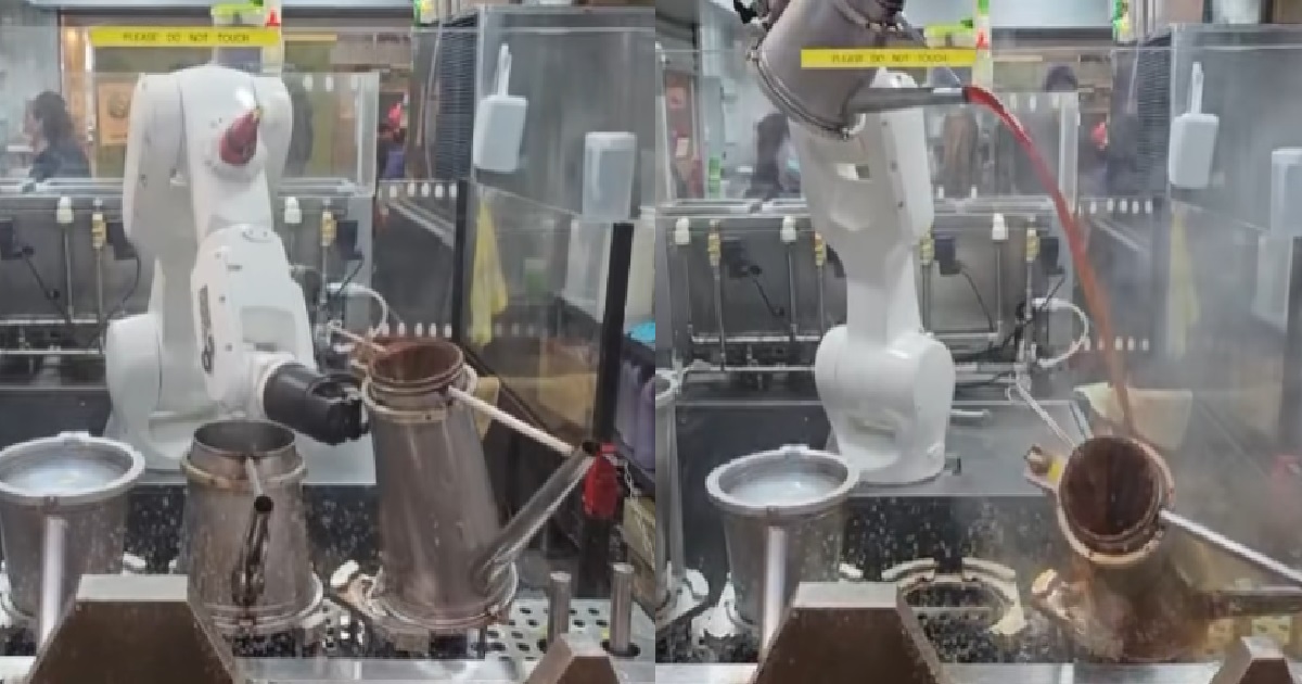 AI GONE WRONG, ROBOT BARISTA POURS KOPI ONTO FLOOR @ PUNGGOL HAWKER CENTRE