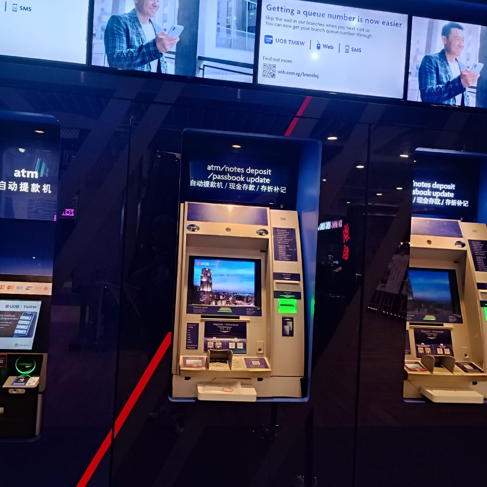 MAN DEPOSITED MONEY AT UOB ATM BUT CASH KENA MAKAN BY MACHINE @ YISHUN ...