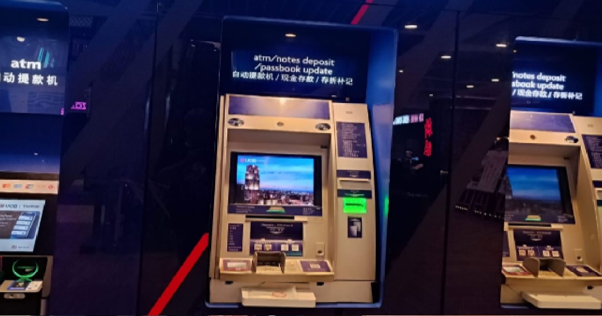 MAN DEPOSITED MONEY AT UOB ATM BUT CASH KENA MAKAN BY MACHINE @ YISHUN ...