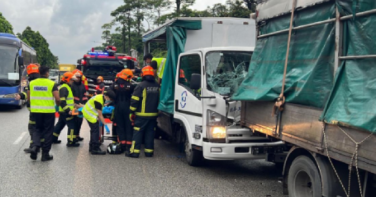 26 PEOPLE SENT TO HOSPITAL AFTER HUGE CHAIN COLLISION INVOLVING 3 ...