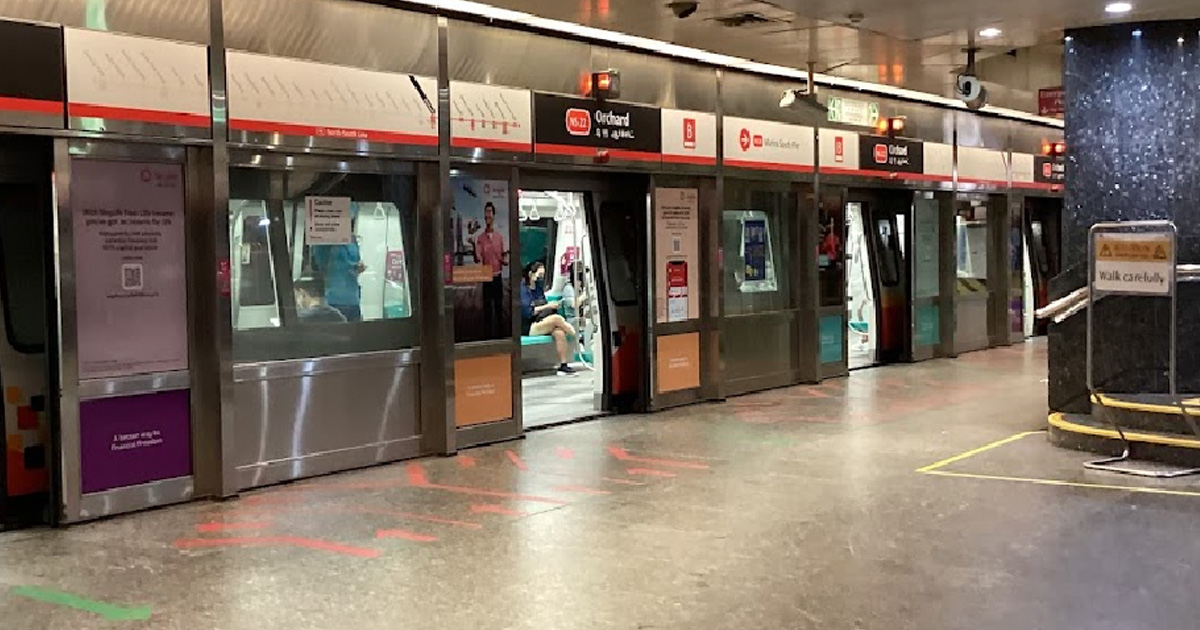 LAST MRT AND BUS TIMING WILL BE EXTENDED FOR CHRISTMAS & NEW YEAR EVE
