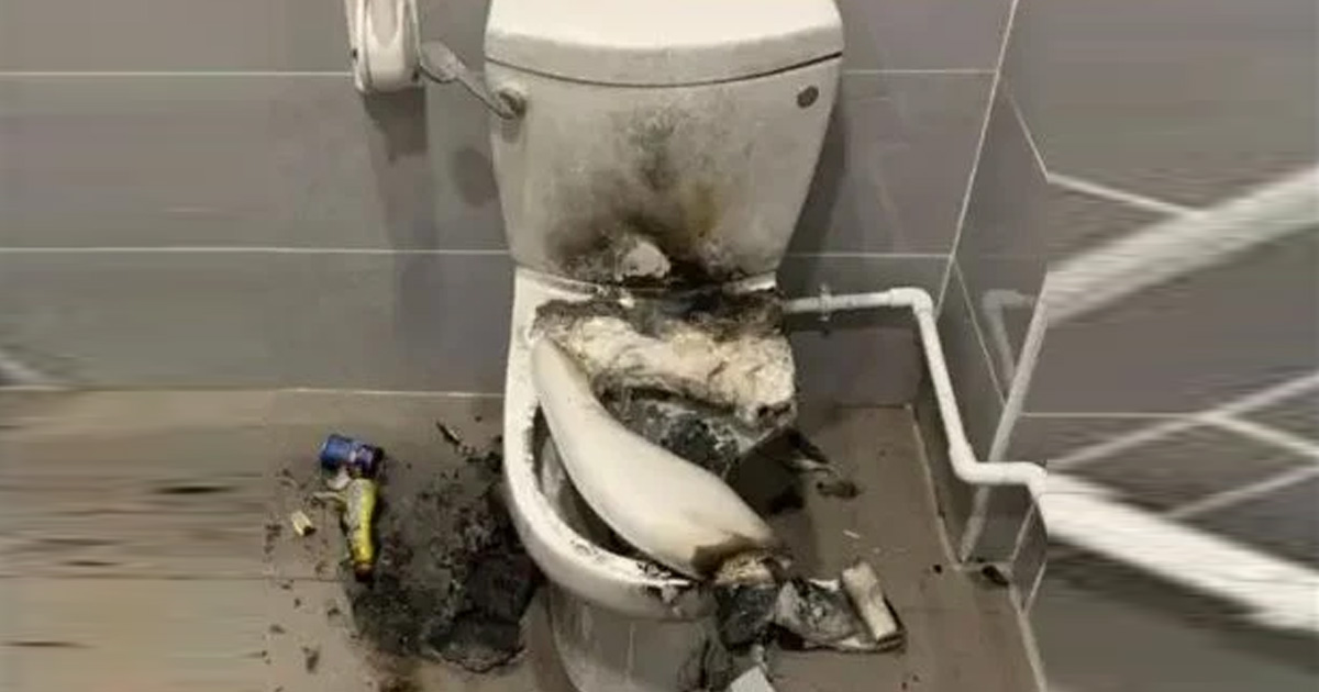 TOILET BOWL EXPLOSION IN INDIA, MAN SUFFERS 35% BURNS