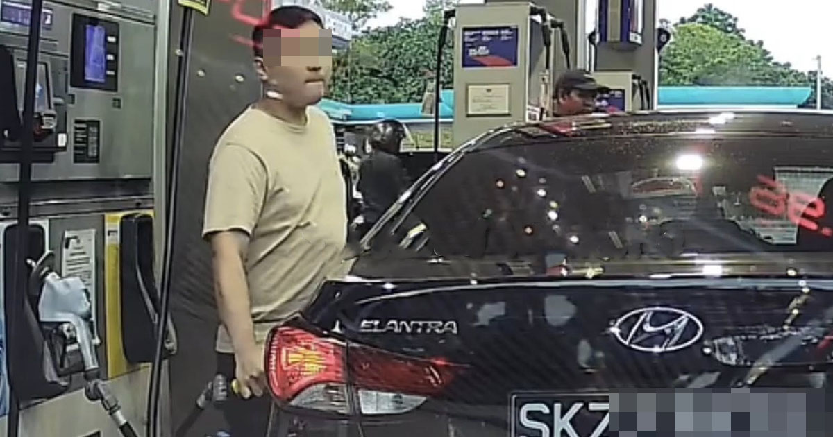 S'PORE CAR PUMPS RON95 IN M'SIA, GETS FLAMED BY NETIZENS AS A CHEAPO