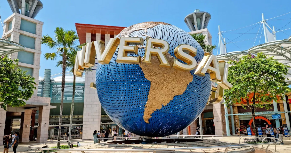 Universal Studios Singapore Performer Dies After Medical Emergency ...
